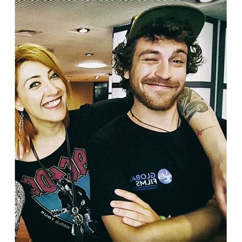 И Халваджиян на родното море