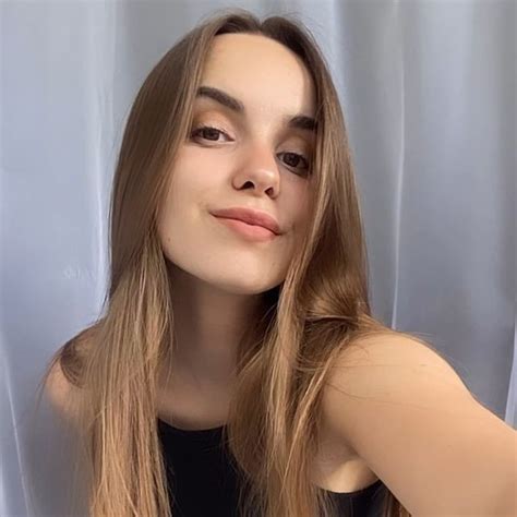 Lera Se Threads Say More