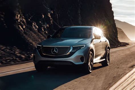 Mercedes Benz Eqc Videos Watch First Drive And Road Test Zigwheels