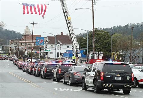 Hundreds Of People Pay Tribute To Fallen Hot Springs Police Officer