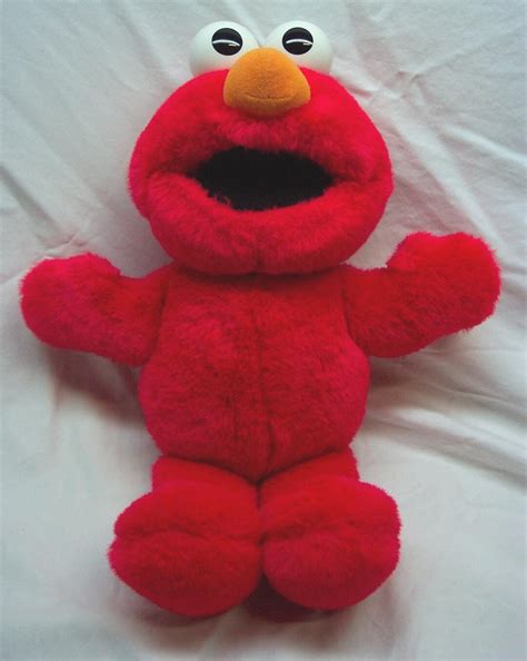 Vintage 1995 Tyco Sesame Street Tickle Me Elmo 15 Battery Operated