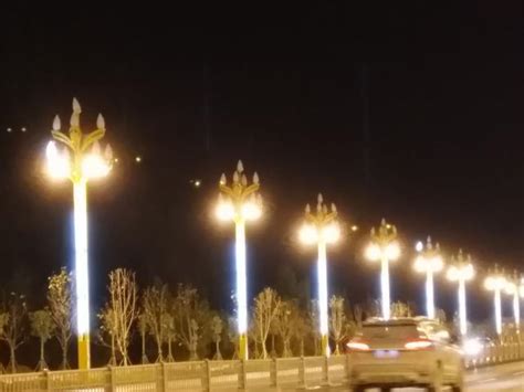 寬敞明亮的會澤通寶路東線新修段夜景 每日頭條