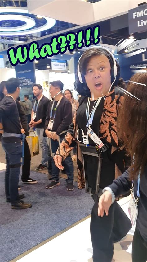 My First Ever Robot 로봇기술은 인간과 더 가까워지고 환경을 공유하며 상호작용하는 방향으로 나아가고 있습니다 그 시작을 지금 위로보틱스에서확인해 보세요