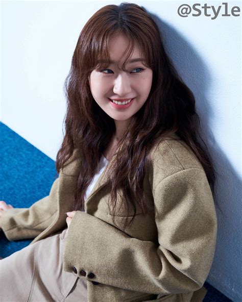 전유진 포항을 빛낸 5인에 들어프로페셔널한 면모로 화보 촬영