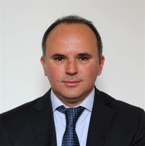 Fabrizio Amarilli Define Fashion Tech Network