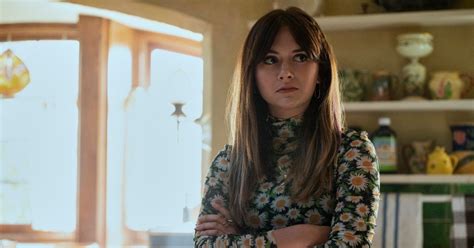 Locke And Key Emilia Joness Best Moments As Kinsey Locke