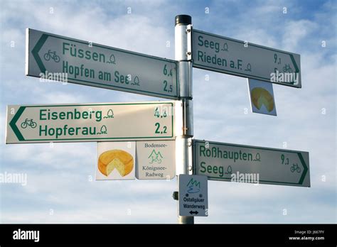 Hike Go Hiking Ramble Direction Signpost Allgu Hint Pointing Migrate