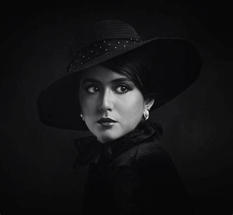 Cati Ani Are Adelina Chivu Tiarra