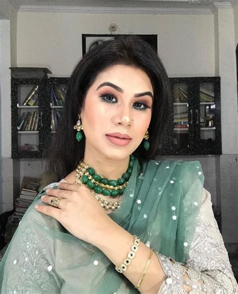 Nagma Khan Makeup Artist Services Review And Info Olready