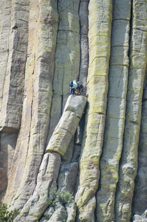 Hiking Devils Tower Wyomings First National Monument Businessday Ng