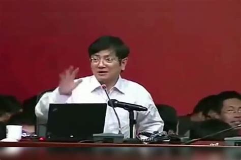 空姐为什么只选漂亮的？浙大教授郑强的这个理由服不服，反正我是服气了