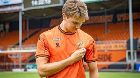 Proyeksi Timnas Indonesia 3 Pemain Naturalisasi Baru Bakal Debut 2025