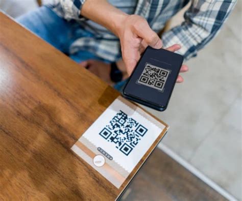 Qr Code On Table Tents For Restaurants And Bars Menubly