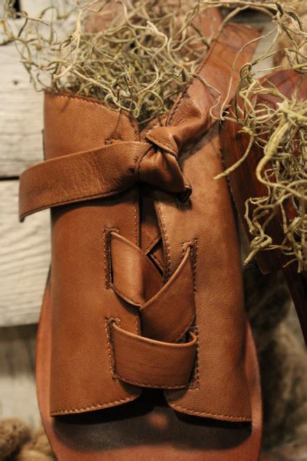 Bedstu Brown Leather Sandals Farm Girls Fancy Frills