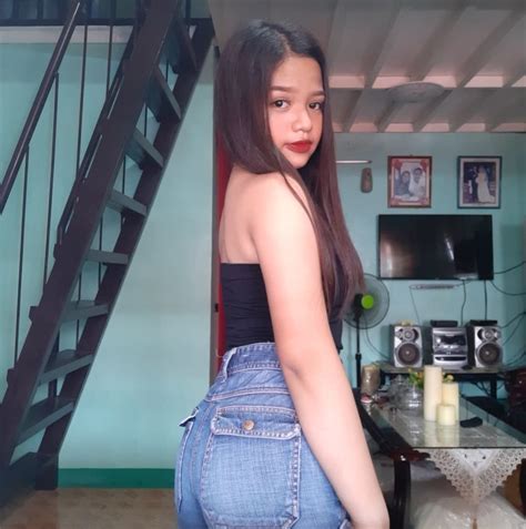 Rhea Thank U Next💋 Facebook