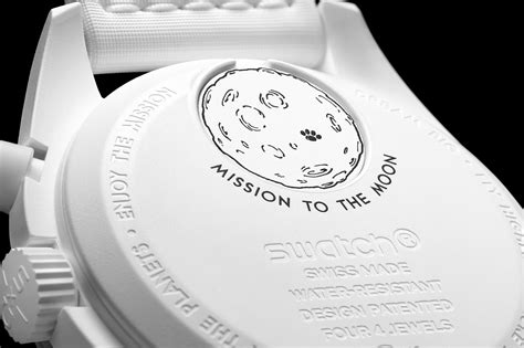 Omega X Swatch Debut Limited Edition ‘snoopy Moonswatch Maxim
