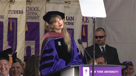 Watch Taylor Swift At Nyu Graduation Delivers Speech And Receives Honorary Degree Fox 5 New York