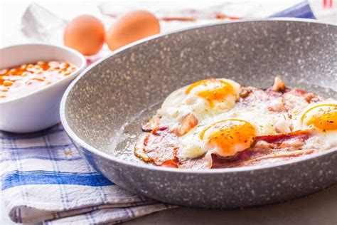 Ceramic Pan Eggs At Melvin Slater Blog