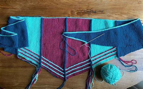 Superscript Shawl Headnotes And Footnotes Modern Daily Knitting