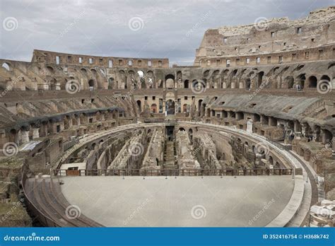 Classic Architecture Stock Image 307752091