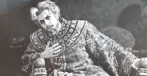 Гюзелев Никола Большая российская энциклопедия