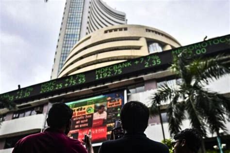 5 Stocks That Might Show Bullish Momentum Next Week After They Break