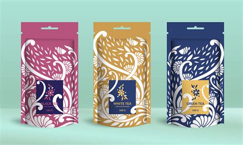 지퍼 파우치 백 모형을 사용한 차 포장 디자인 세트 벡터 장식 템플릿입니다 우아하고 고전적인 요소 음식 음료 및 기타 패키지 유형에 적합합니다 배경 과 벽지에 사용할 수