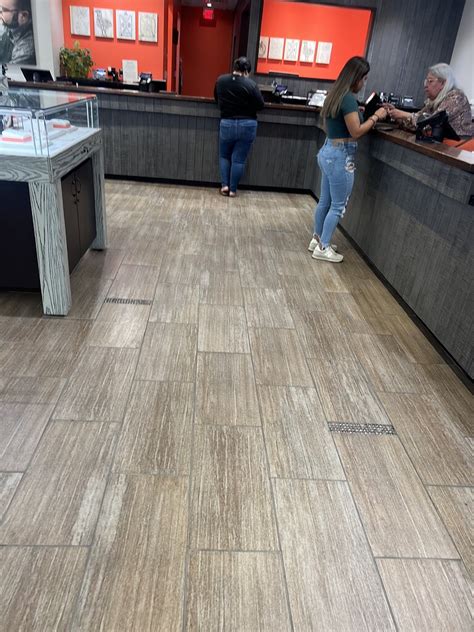 Tight Jeans On Latina Tight Jeans Forum