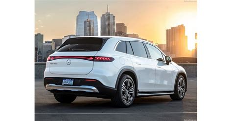 От Mercedes не изключват отлагане на забраната за нови бензинови коли и дизели в ЕС