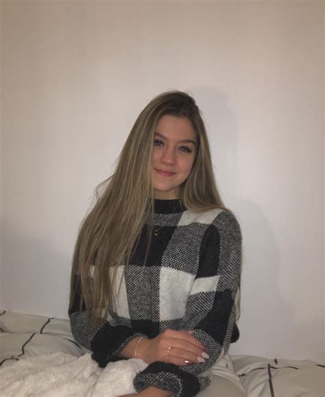 Melissa L Miss Canada