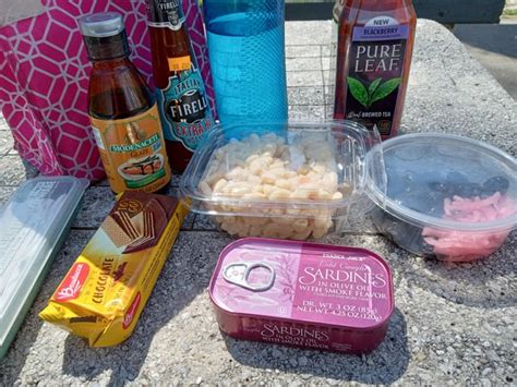 Another Beautiful Lunch In The Park R Cannedsardines