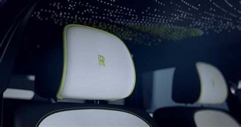 Ghost Extended Expressionism Details