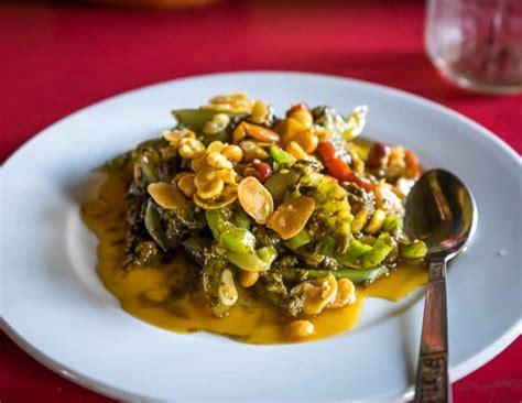 Yangon Food Tour Get A Taste Of Myanmar And Its Mystery