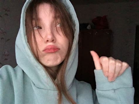 Создать мем в лица лицо человека девушки женщина Картинки Meme