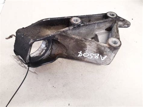 12798841 Used Engine Mount Bracket And Gearbox Mount Bracket Saab 9 3 2003 2 2l Eis01745402