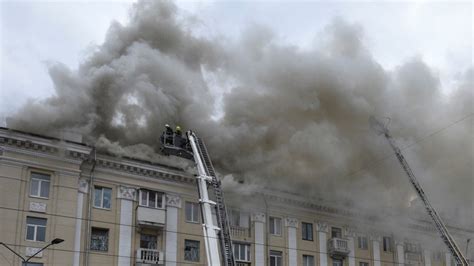 Кількість жертв російського ракетного удару у Дніпрі зросла влада