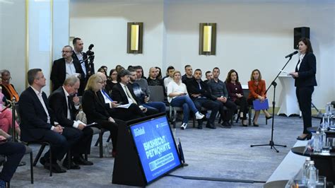 Общините се насочват към зелени и дигитални технологии и инвестиции в човешки капитал Новини