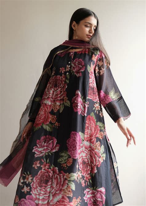 Midnight Black Floral Pintuck Kurta Set Andaaz By Jyoti Dhawan