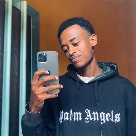 Abenezer Girma Abeniarts On Threads