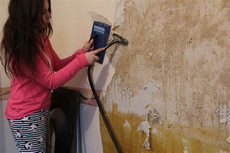 Tips For Easy Wallpaper Removal Kezzabeth Diy And Renovation Blog