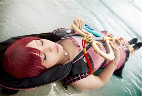 Kingdom Hearts Kairi Cosplay Kingdom Hearts Kairi Cosplay