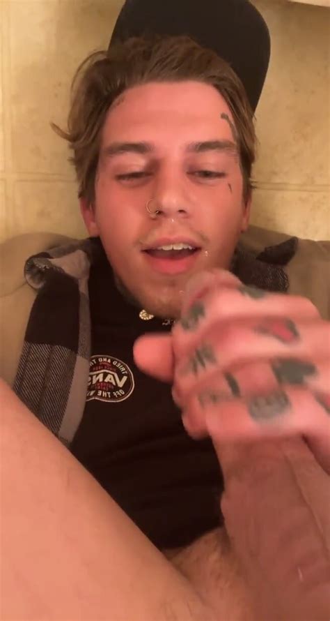 Self Facial At Work ThisVid Com