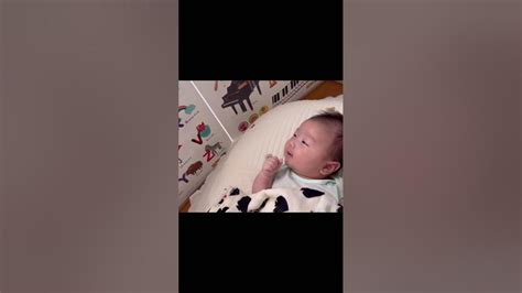 병풍놀이에 빠진 2개월아기육아일상아기 Youtube