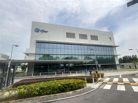 Pfizer Opens S 1 Billion High Tech Extension In Singapore To Make Key Ingredients For Drugs