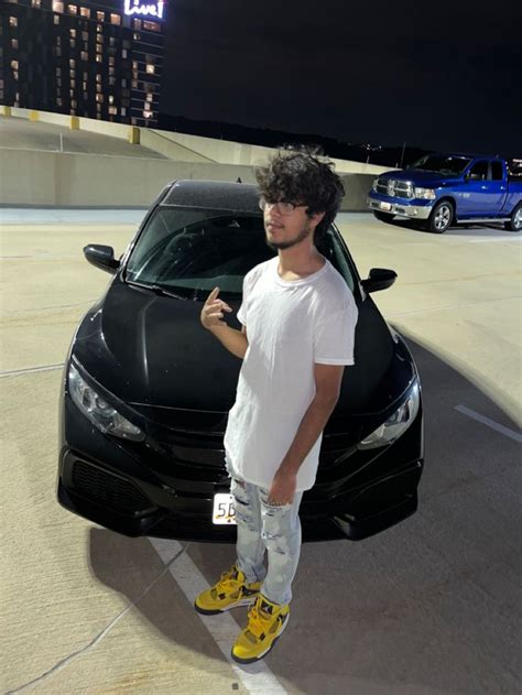 Jordan 4 Lightings Outfit Mens Outfits With Jordan 4 Jordan Outfits