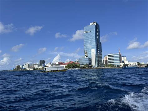 Biar Aku Coretkan Lukiskan Bacl