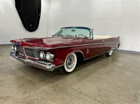 1962 Chrysler Imperial Crown Saratoga Automobile Museum