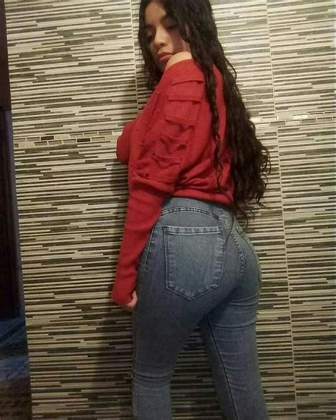 View U7780560 Araceli Onlyfans 49 Photos And 32 Videos Leaks Models