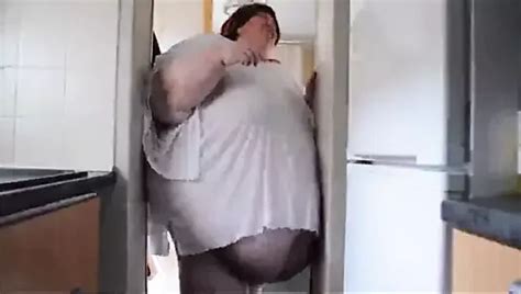 Ssbbw Massive Apron Belly Xhamster