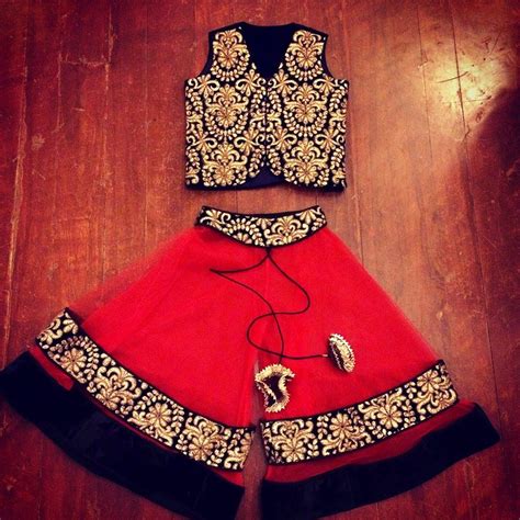 The Monograph Fundamentals Of Nonlinear Theory For Semiconductor Lasers Home Facebook